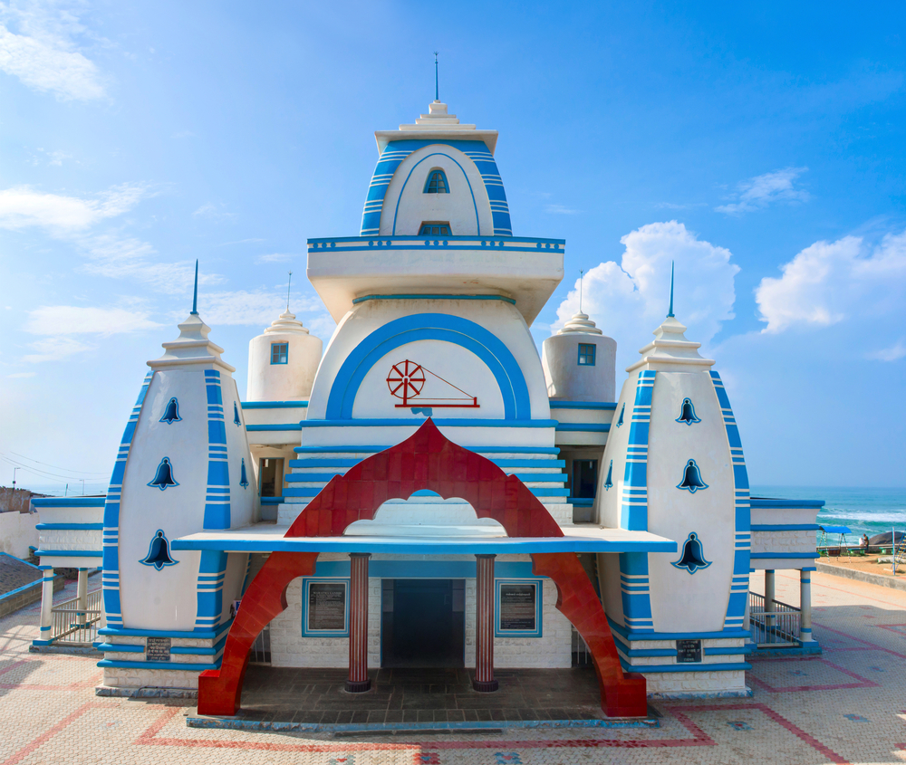 Quick Facts on the Gandhi Mandapam in Kanyakumari - Travel Agency